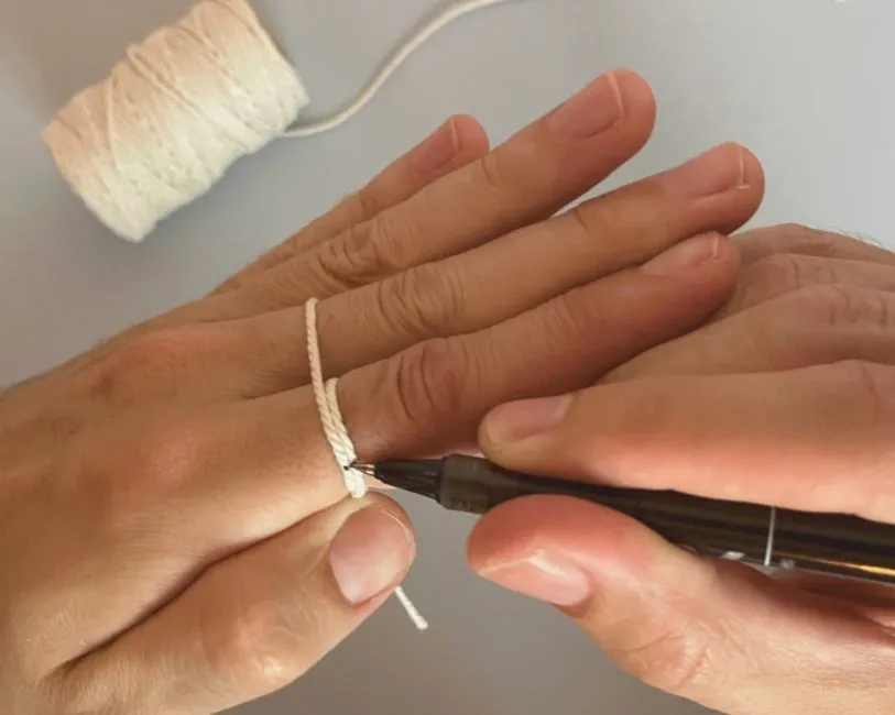 How to size a finger for a ring | Online ring size calculator